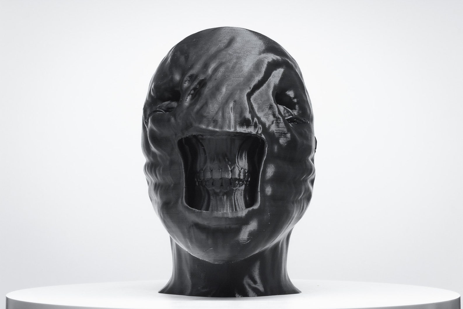 Chatterer Headphone Stand | Horror Movie Headset Stand | Gamer Gift ...