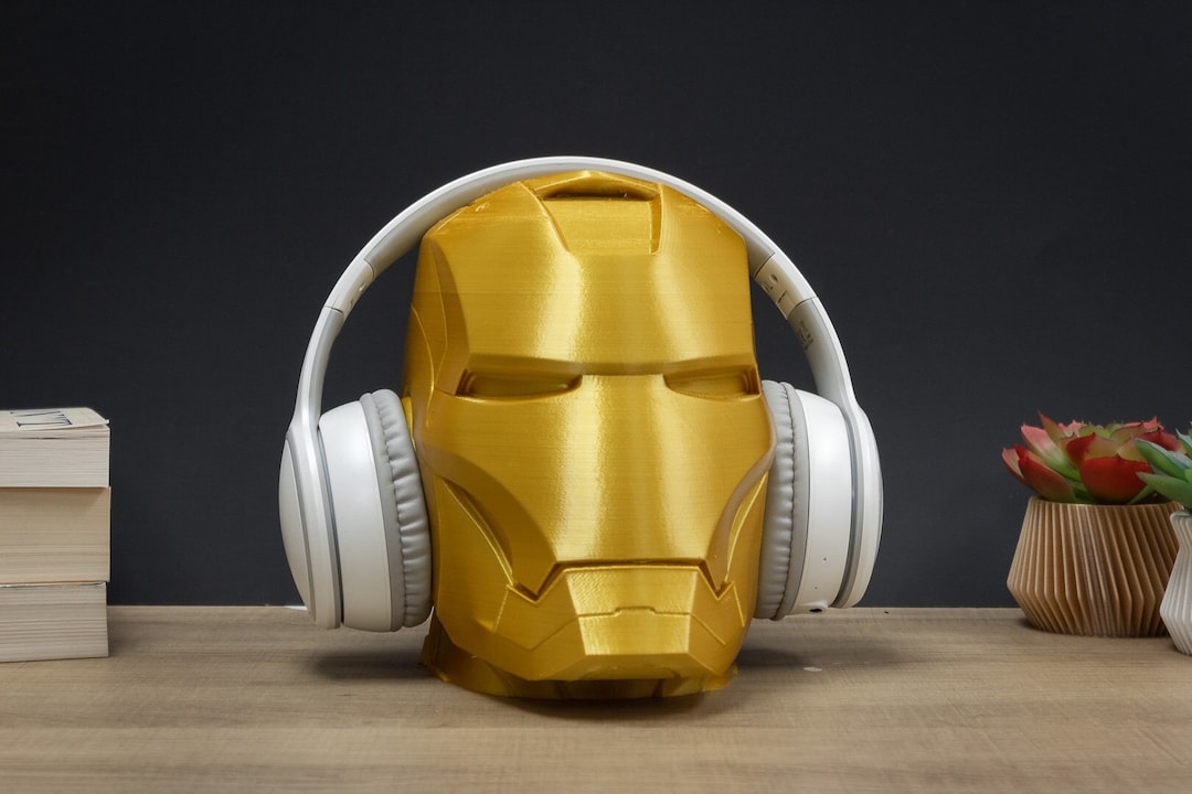 Iron Man Headphone Stand | Headphone Holder, Gaming, Room Decor, Office ...