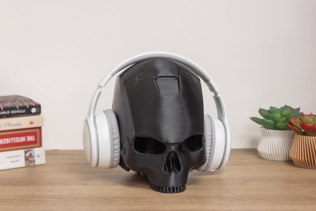 Ironman Skull Headphone Stand | Gaming Room Decor | Headphone Holder ...