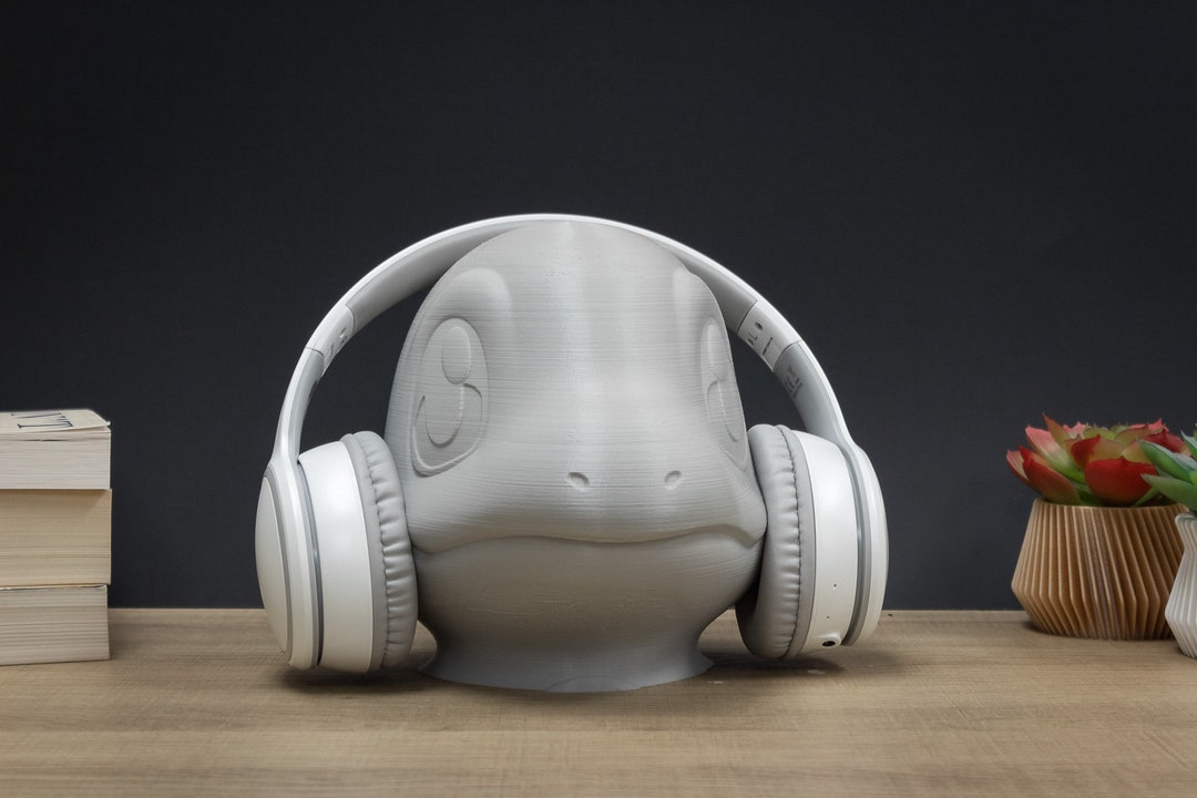 Charmander Headphone Stand | Headphone Holder, Gaming, Room Decor ...