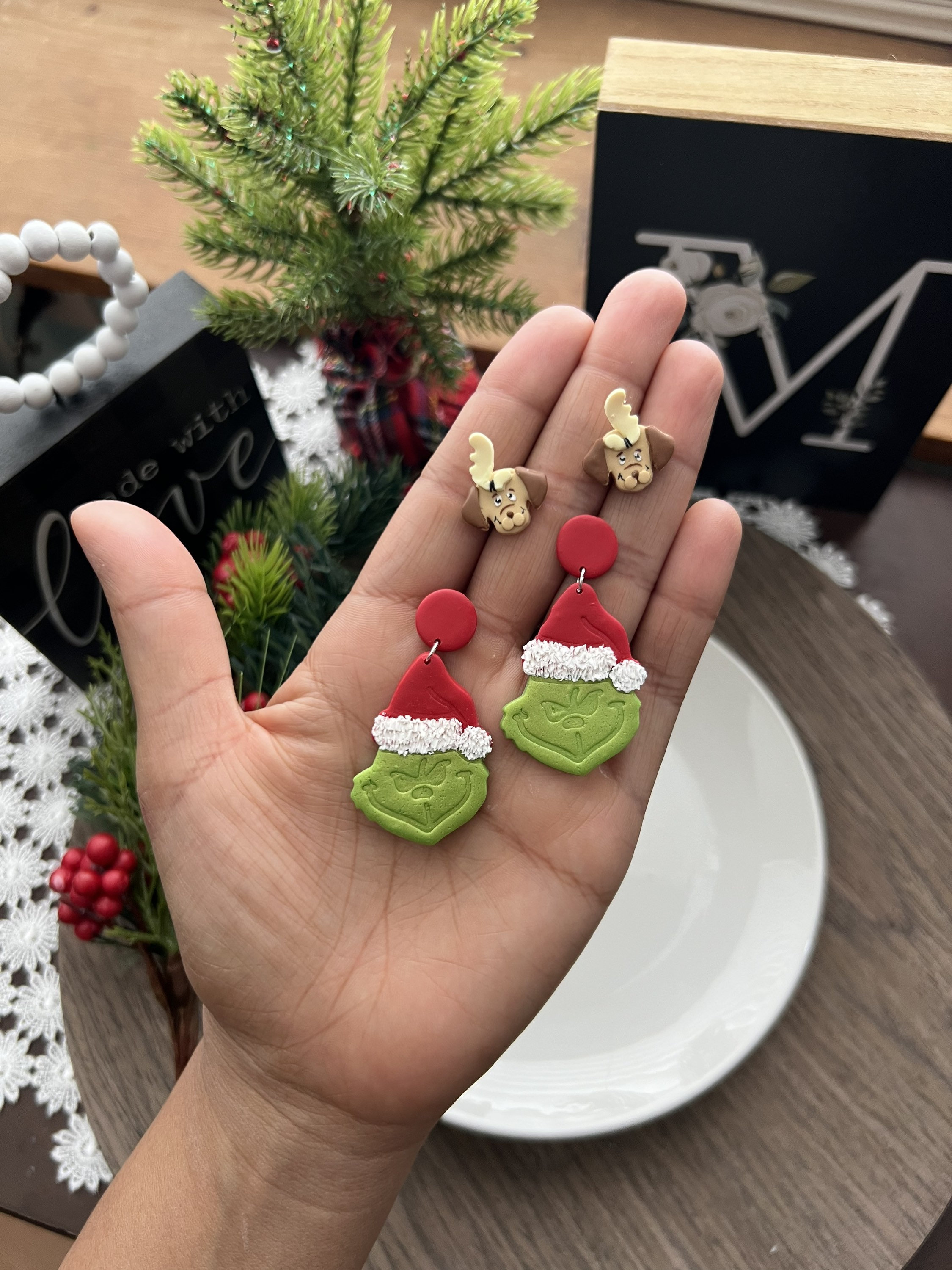 Christmas Clay Dangles and Stud//grinch Theme Clay Earrings. - Etsy