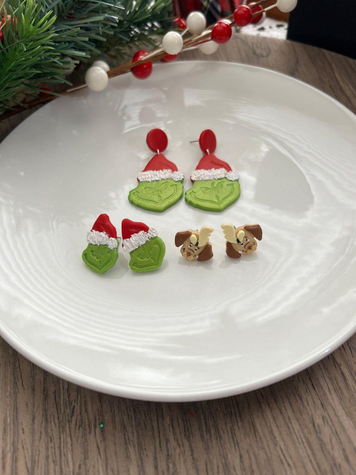 Christmas Clay Dangles and Stud//grinch Theme Clay Earrings. - Etsy
