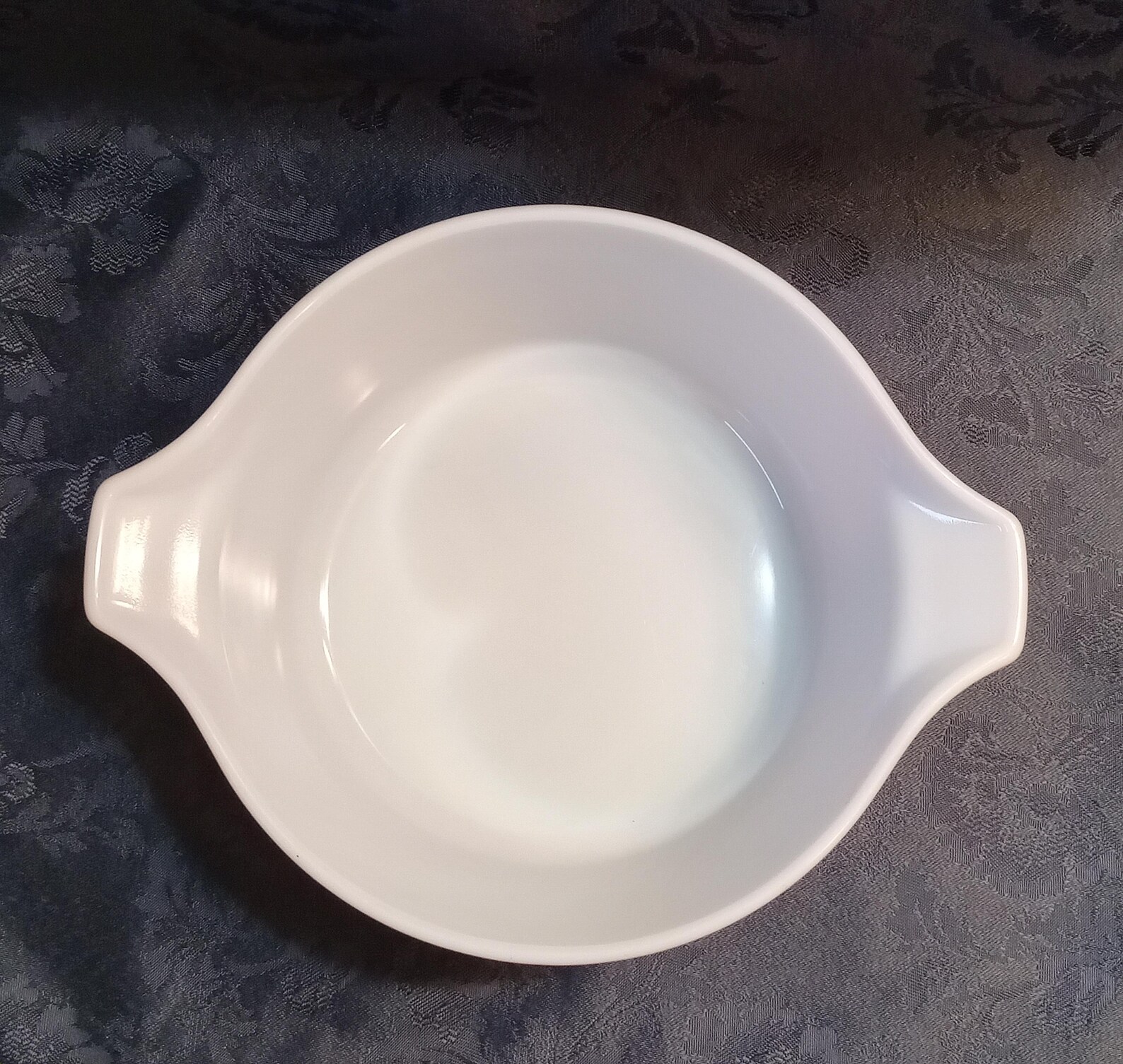 Vintage Pyrex Dynasty Rose 1978 Casserole Dish - White Floral Vase ...