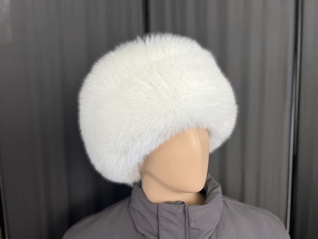 Pure White Fox Fur Roller Hat saga Furs unisex - Etsy