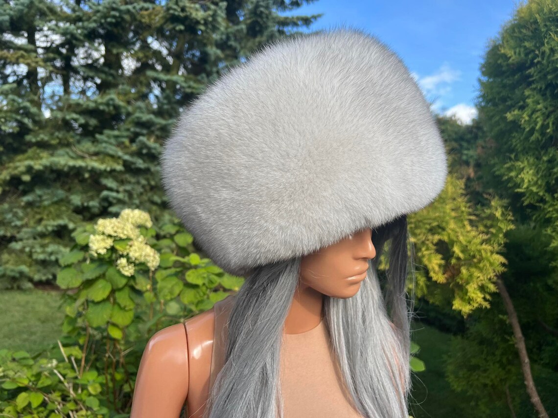 Blue Fox Fur Roller Hat saga Furs - Etsy
