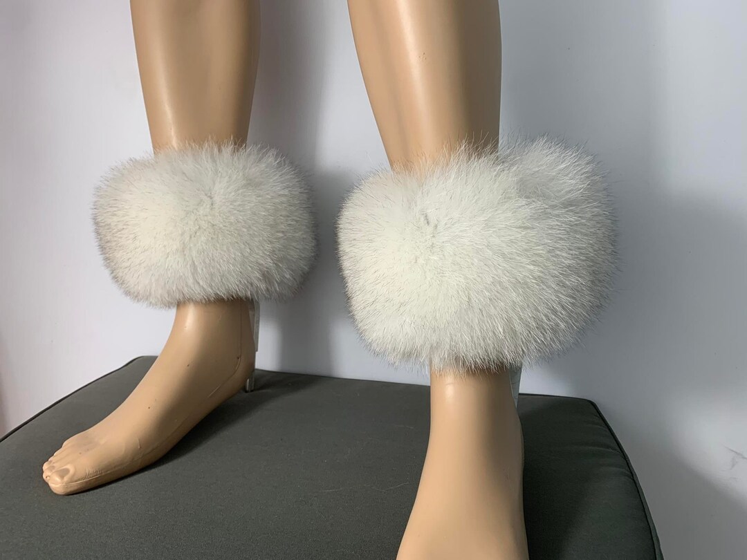 Blue Fox Leg/arm Warmer Cuffs With Buttons saga Furs - Etsy Hong Kong