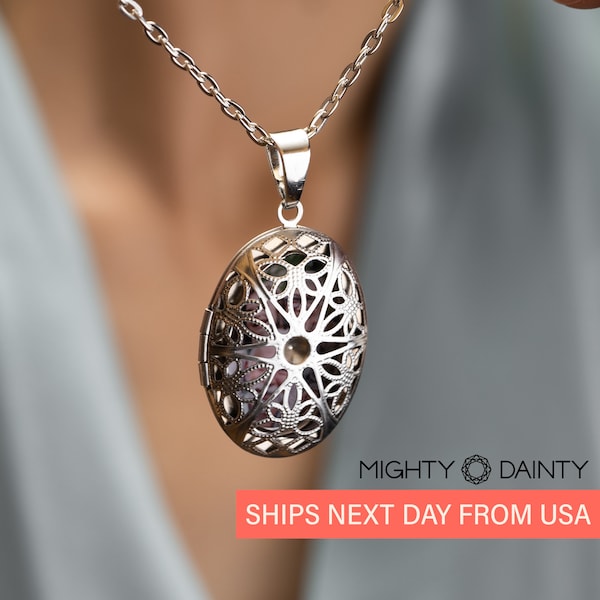 See Through Locket - Etsy