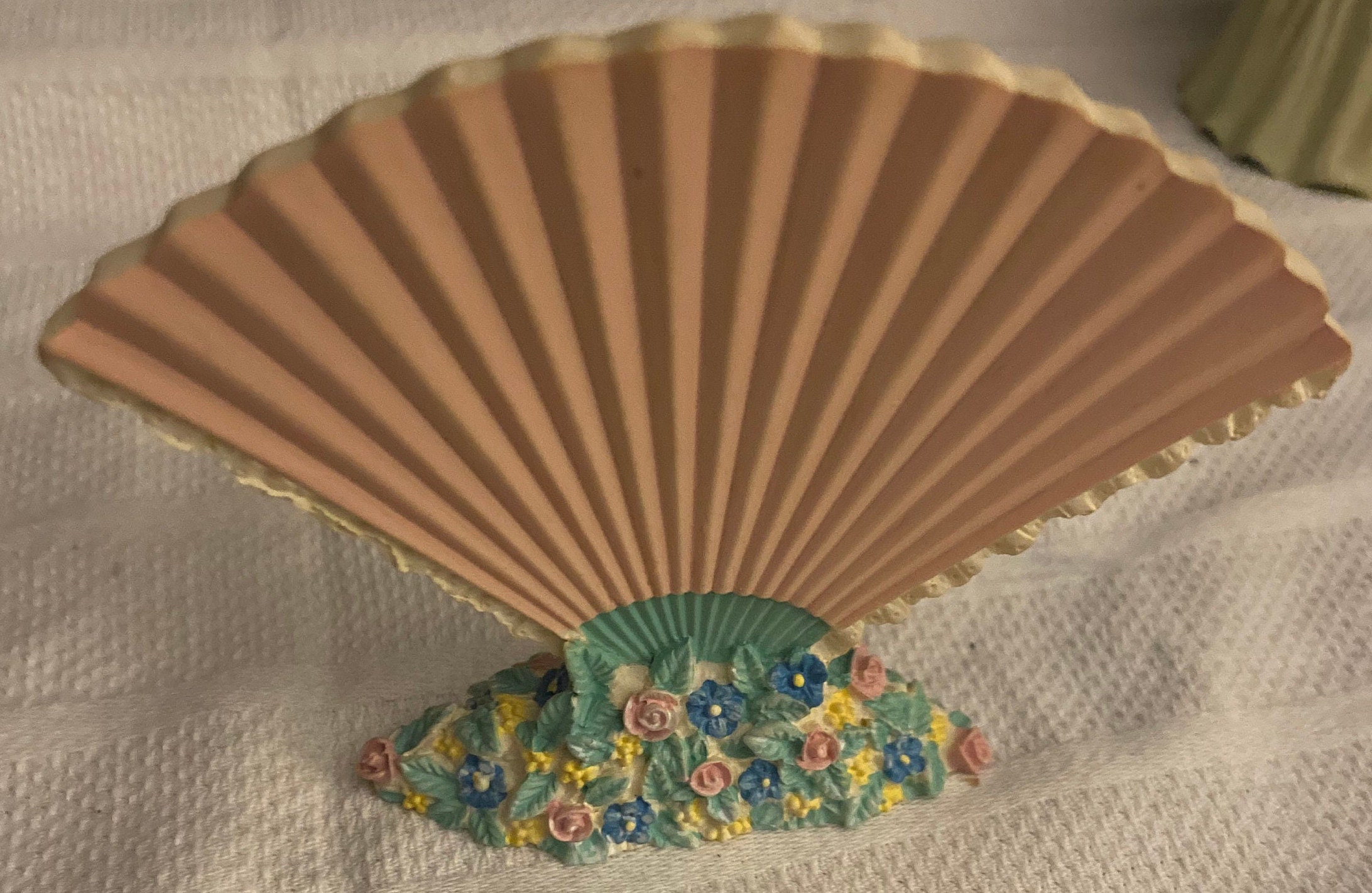 1992 Maud Humphrey Bogart Fan With Flowers | Etsy