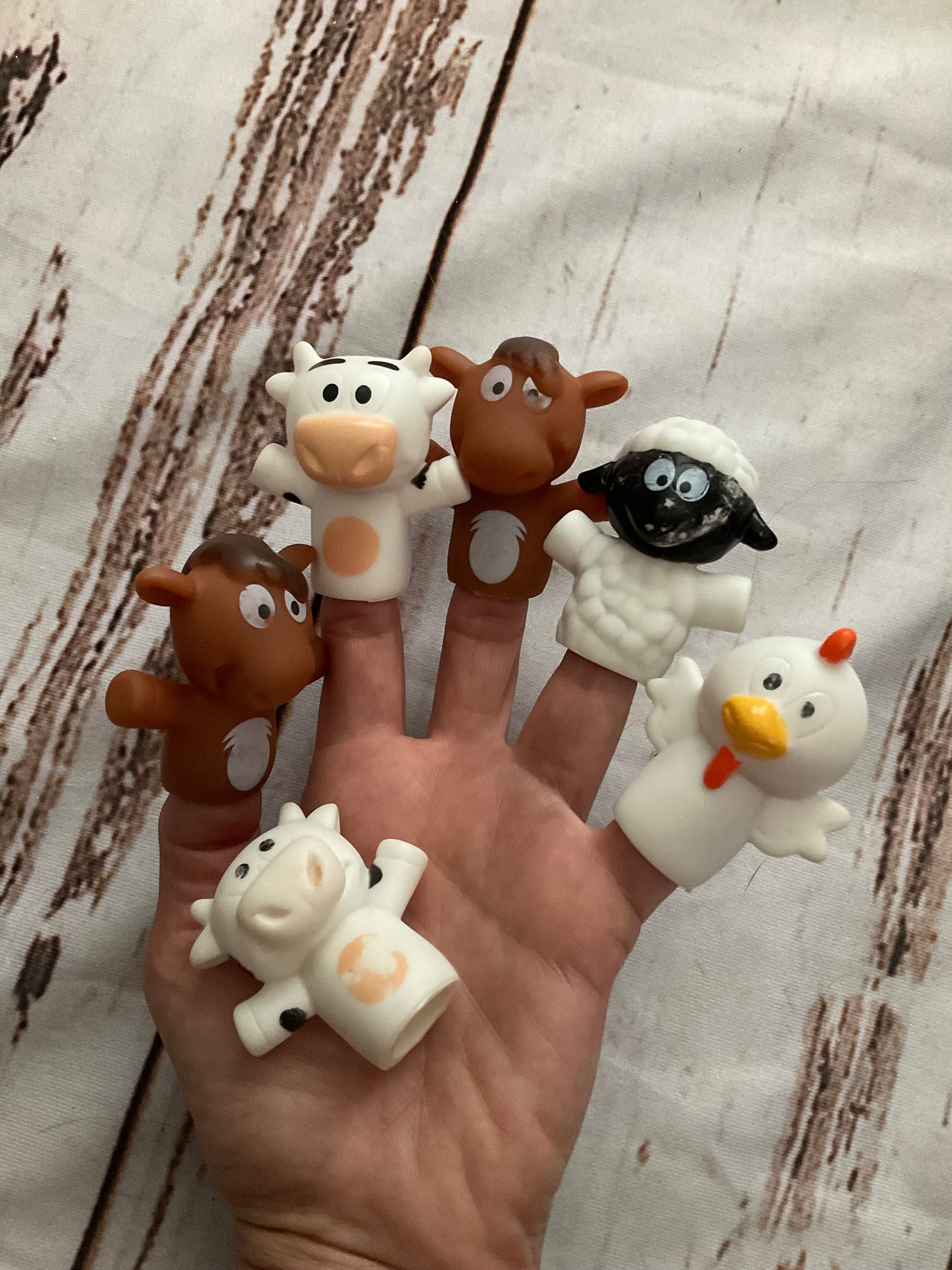 Six Farm Animal Finger Puppets - Etsy