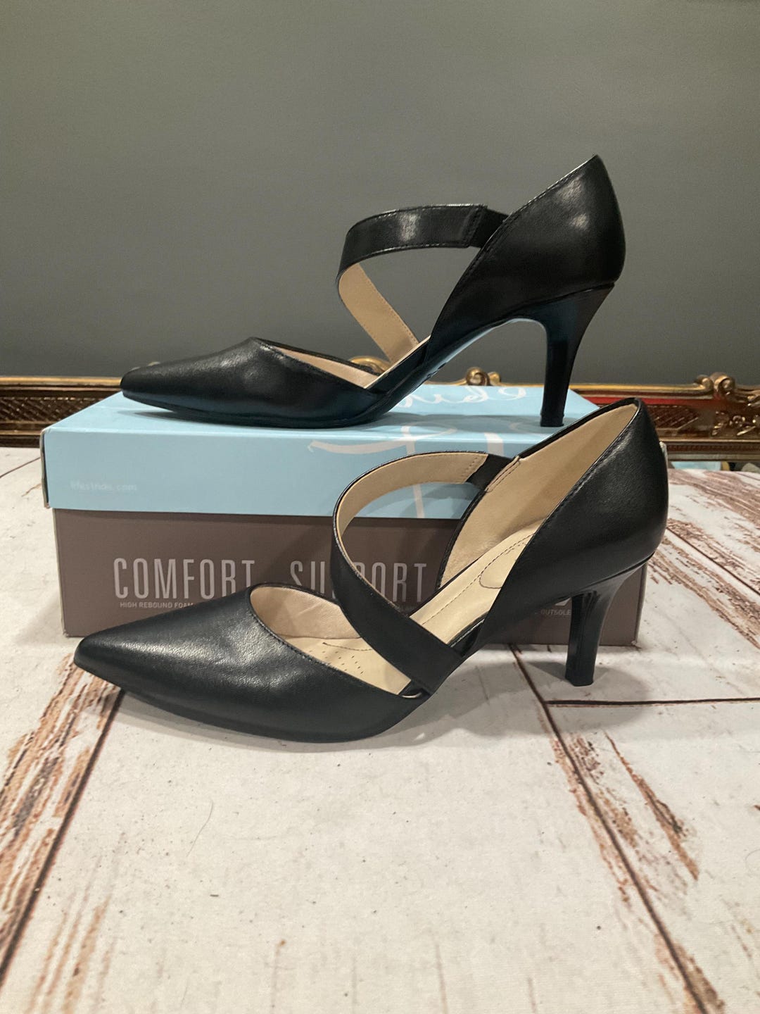 Life Stride Soft System Suki Black Cross Strap Pumps - Etsy