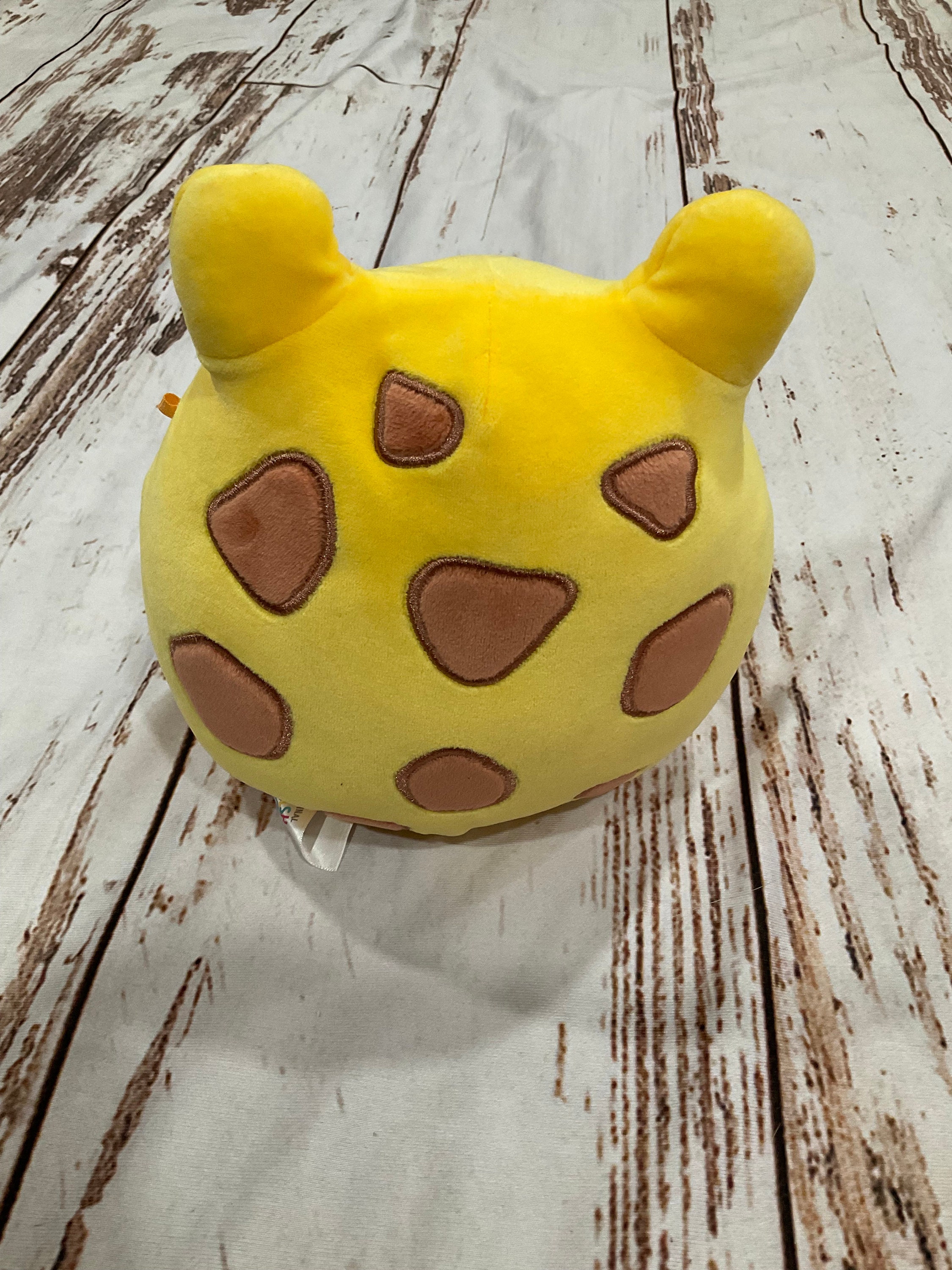 Squishmallows 9” Leigh the Yellow Toad Plushie - Etsy