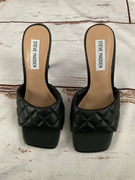 Steve Madden Signify Square Toed Quilted Pumps - Gem