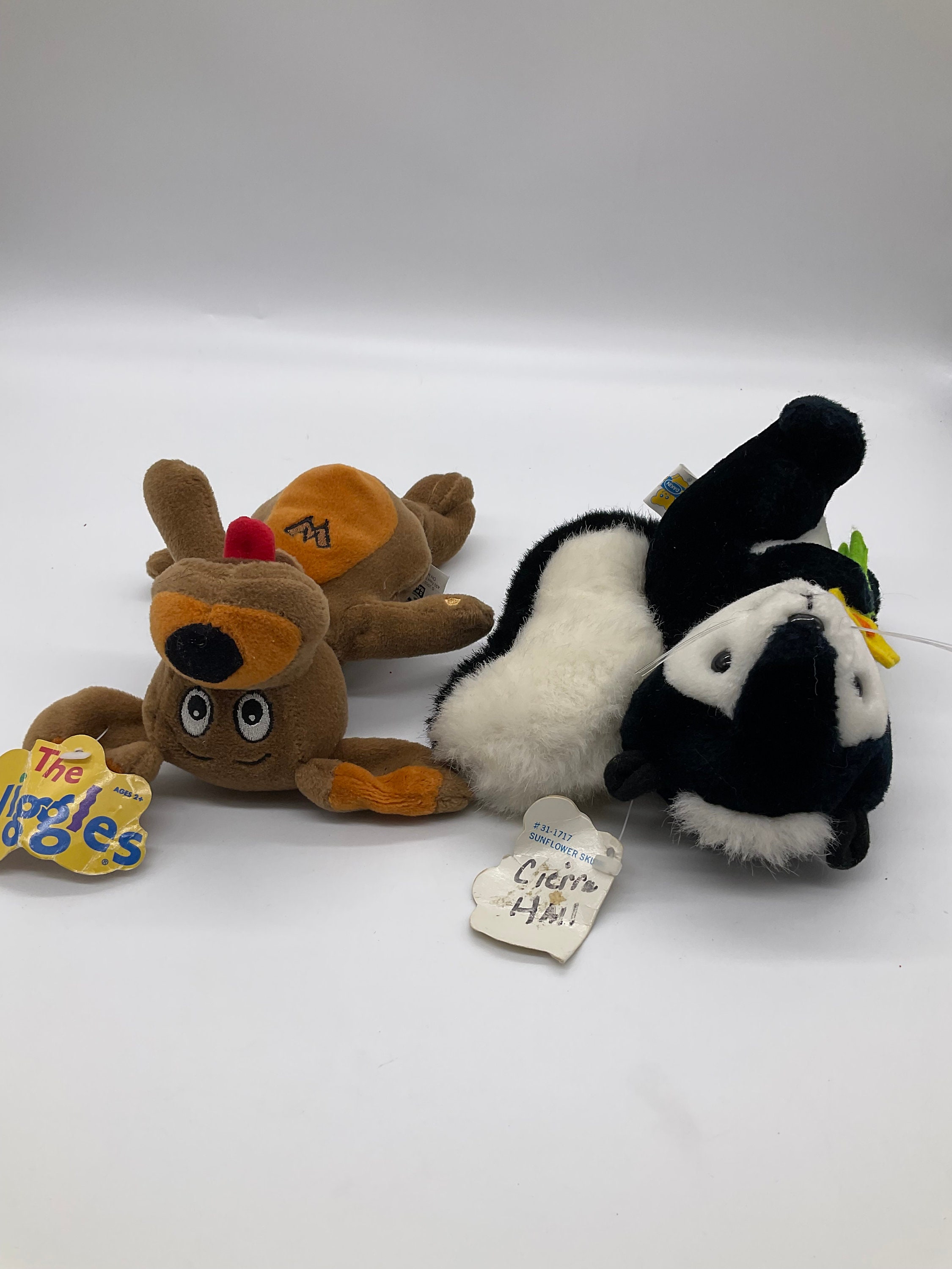 Vintage Wiggles Dog and Dakin Skunk - Etsy