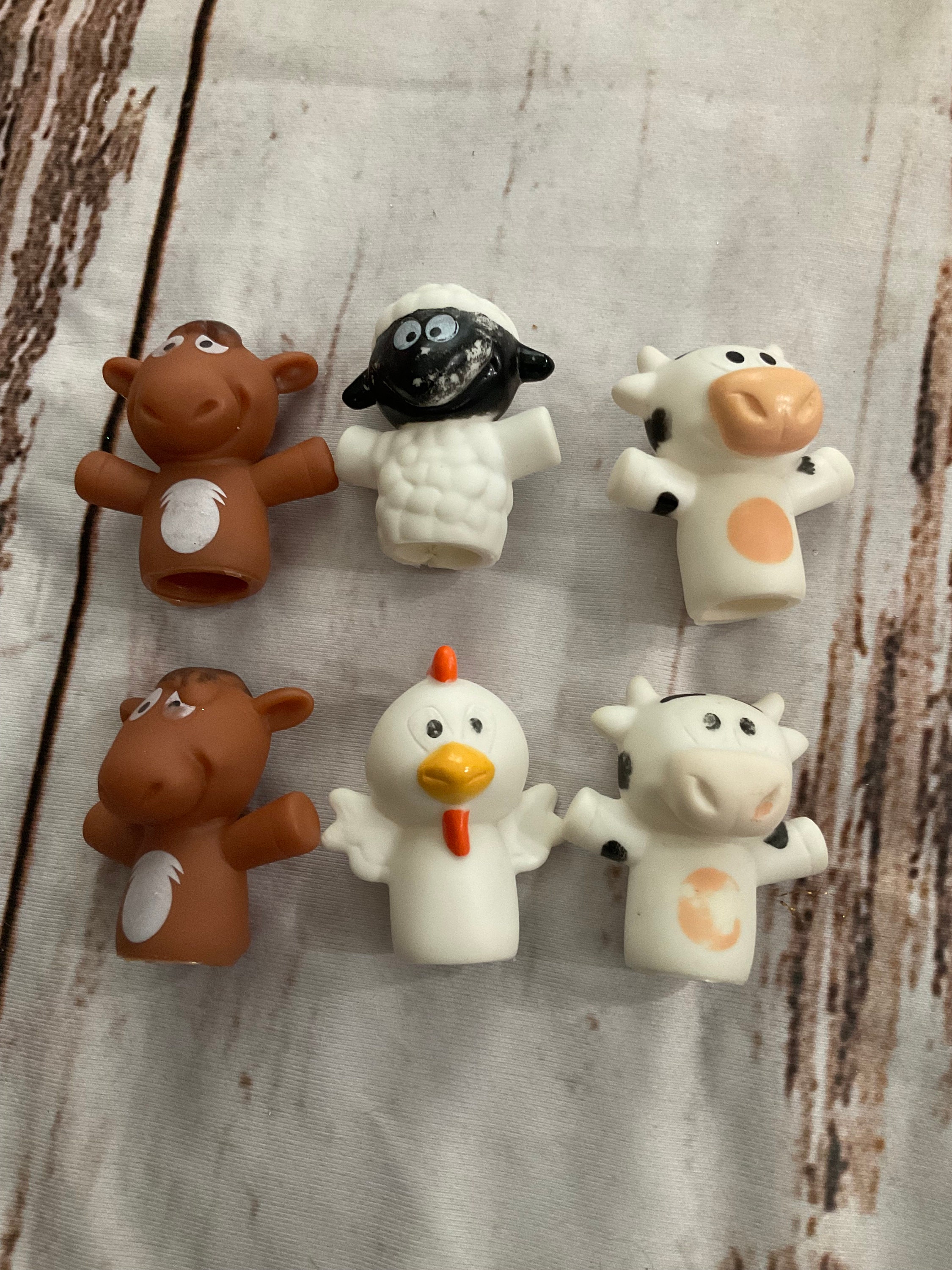 Six Farm Animal Finger Puppets - Etsy