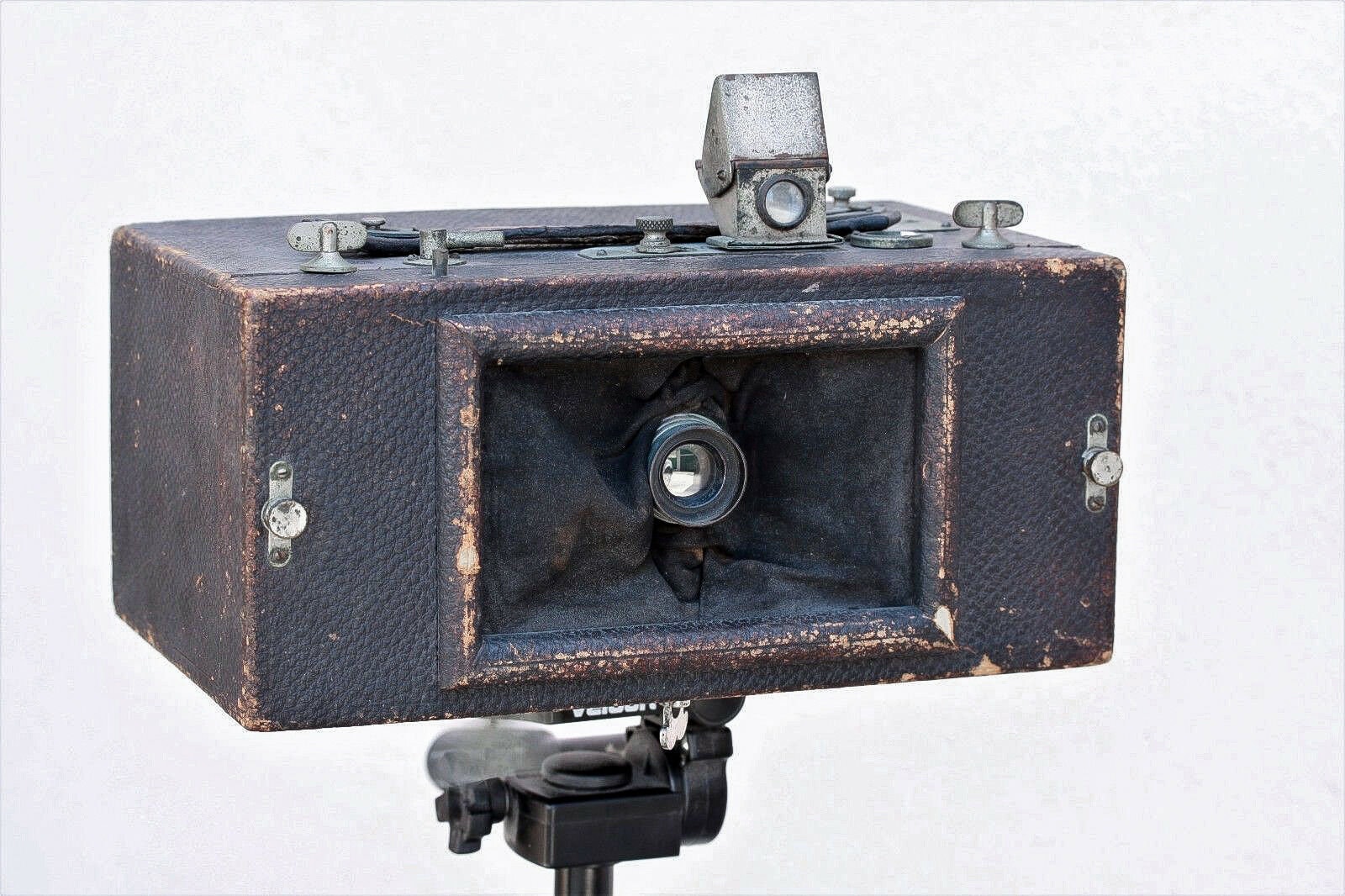 1910 Camera