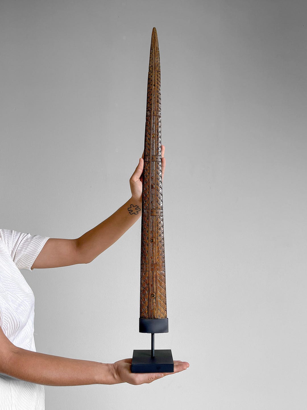 Maori Carved Tusk | Rauponga Pattern Tribal Art | Handcrafted Bone ...