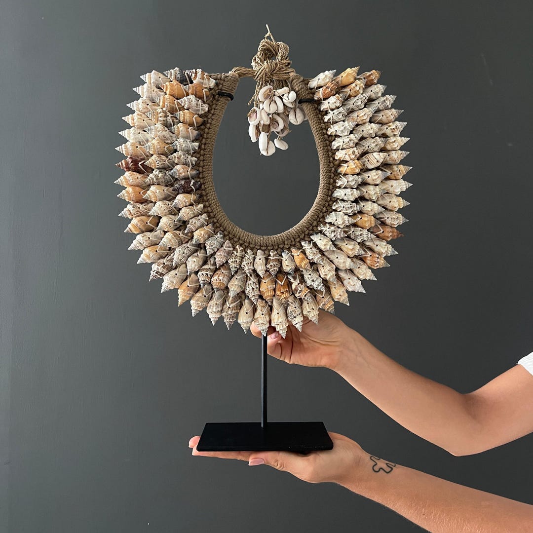 SN6 Decorative Shell Necklace on Custom Stand 6F/065 - Etsy