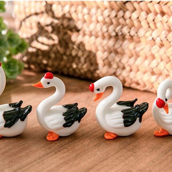 Small Glass Swan - Etsy