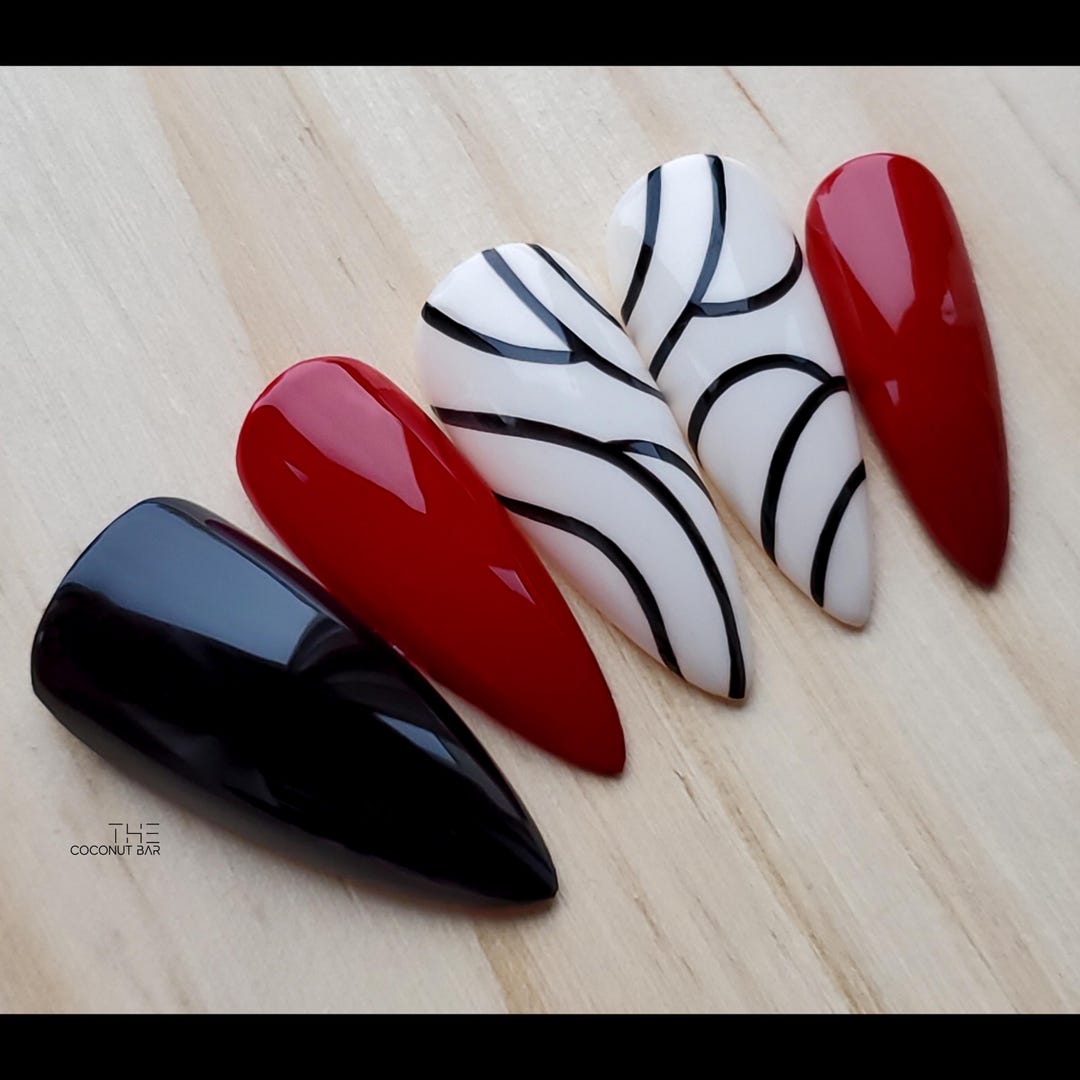 Black & Ruby Half Circle Line Work Press on Nail Set - Etsy