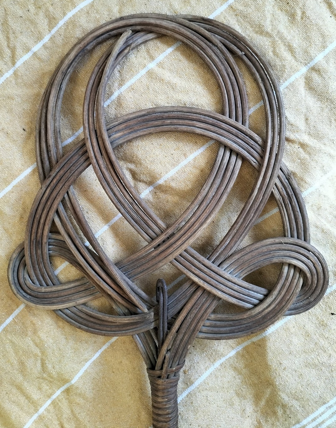 Vintage Rattan Carpet Beater With Celtic Knot Shaped Head - Etsy