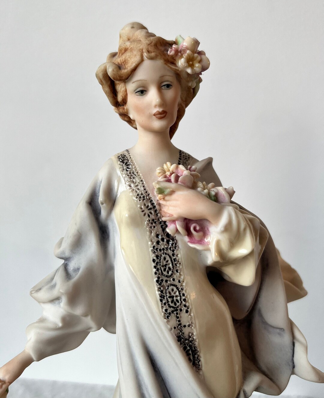 Cedraschi P Capodimonte Lady W Flowers Florence 1985 - Etsy