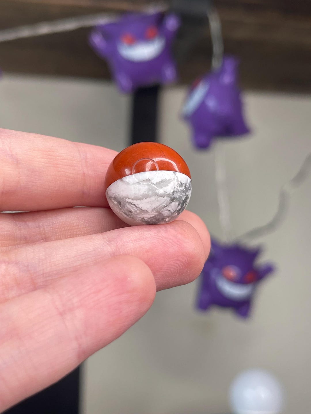 Mini Crystal Pokeball Carvings, Pokemon Gift, Crystal Carvings, Pokemon ...