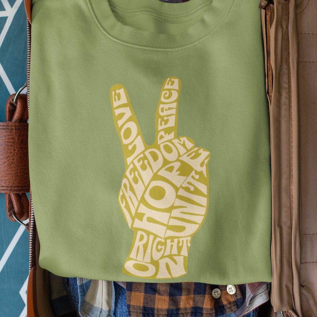 Peace Sign T-shirt 60's Shirt Decades Party T Shirt 60's Slogans Shirt ...