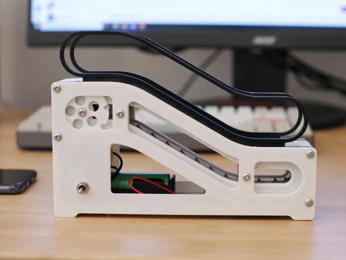 Desktop Mini Motorized Escalator. - Etsy Canada