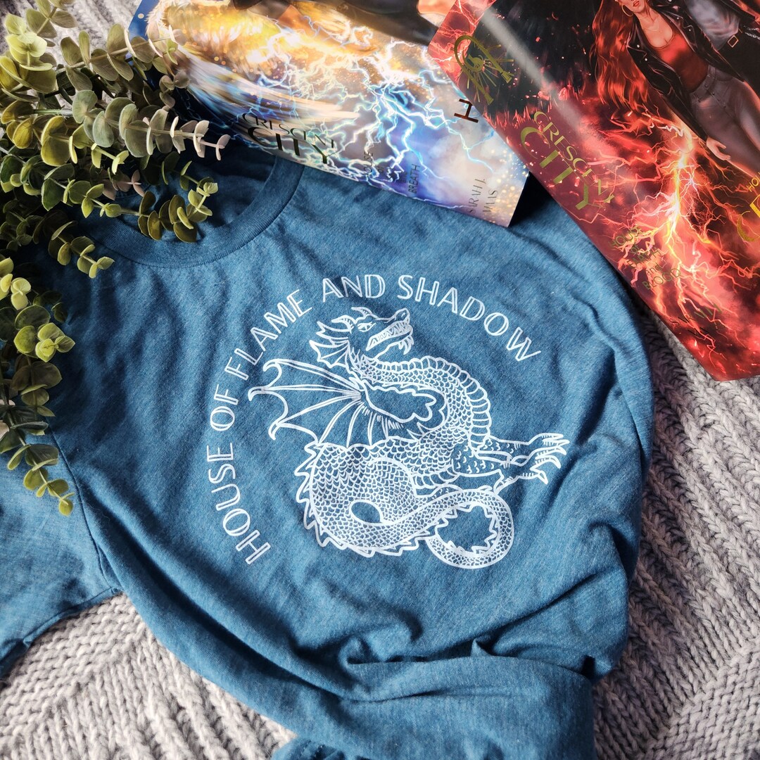 USA- House of Flame and Shadow T-shirt: Crescent City - Etsy