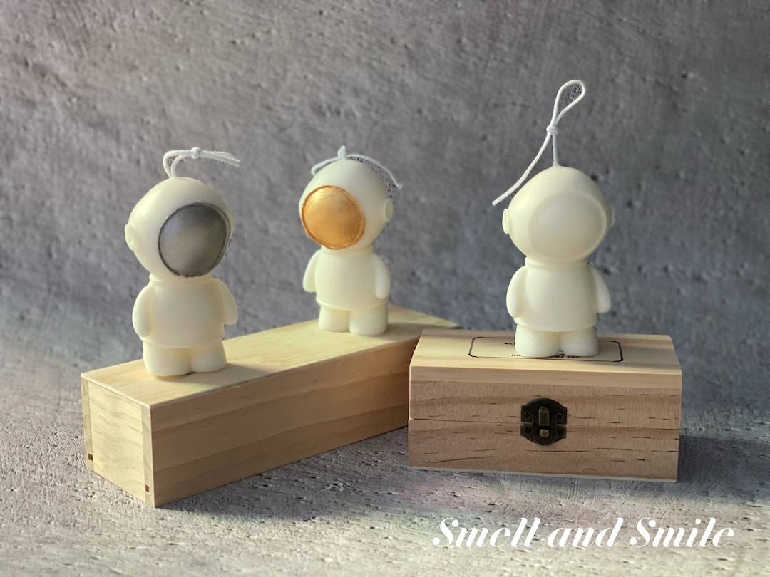 Spaceman Astronaut Scented Soy Wax Candle｜outer Space｜solar System ...
