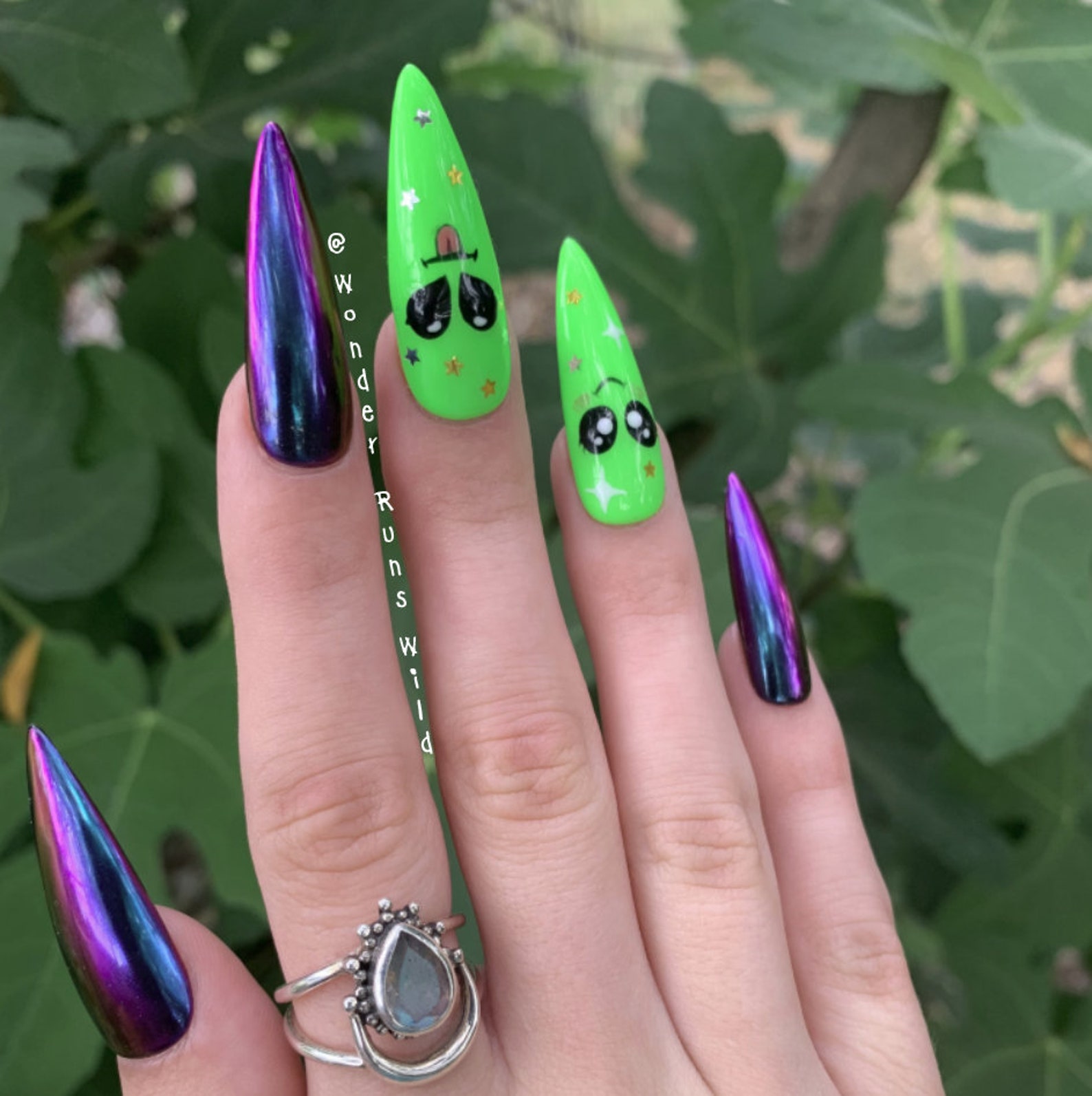 Alien Chrome Press-on Nails - Etsy