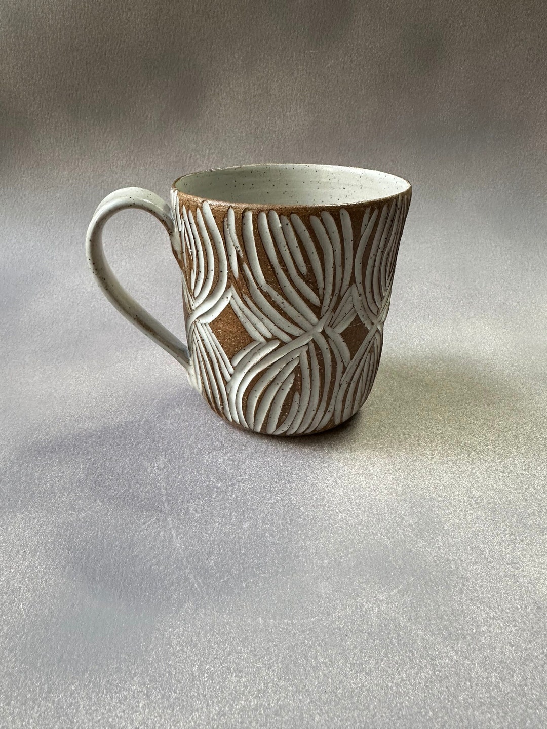 Handcarved Ceramic Mug With White and Raw Clay Contrast Pattern Holds ...