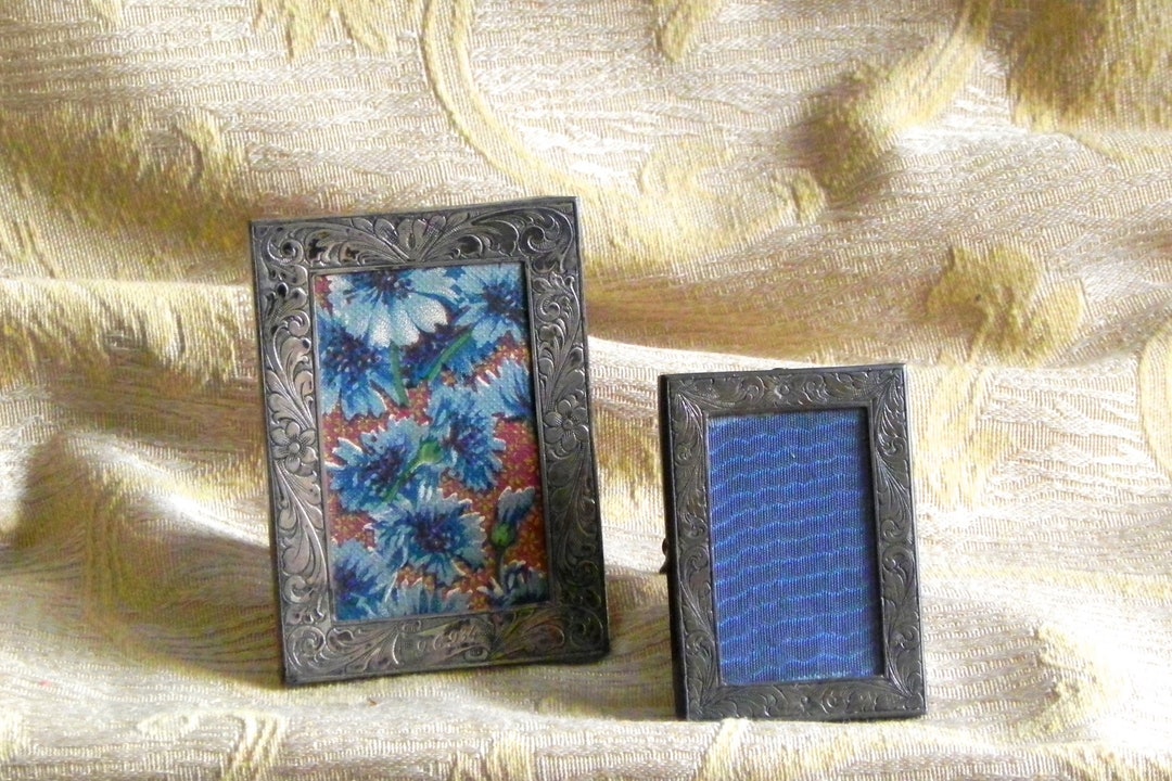 Pair of Small Silver Frames 1930s - Etsy