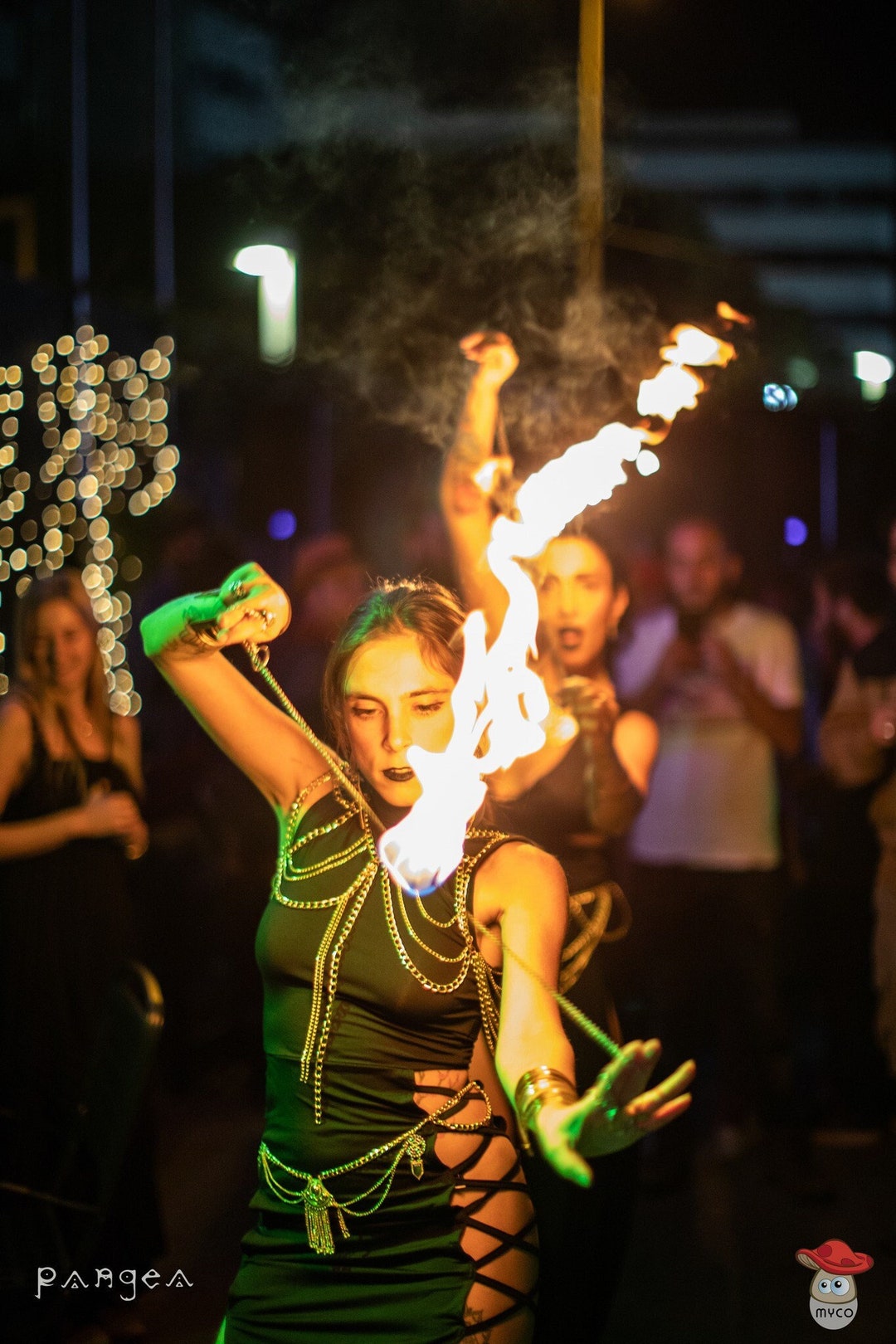 Kevlar Fire Fans – Travel-friendly Fire Fly for Flow Arts, Fire Spinners, Belly Dancers ...