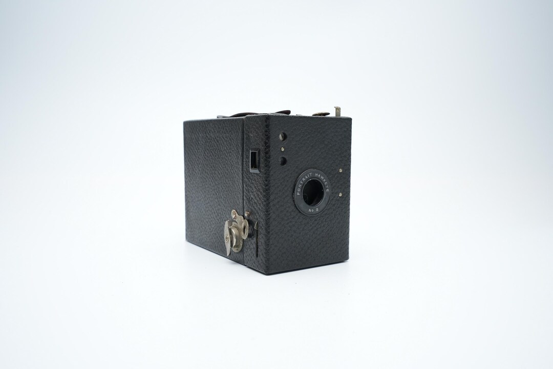 Kodak Portrait Hawkeye No. 2 Box Camera – Vintage 120 Film Camera - Etsy