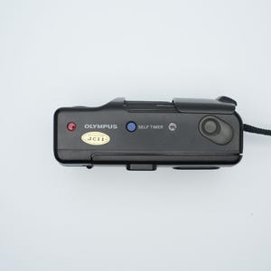 Olympus AM-100 – Vintage Compact 35mm Camera With Autofocus (1987) - Etsy