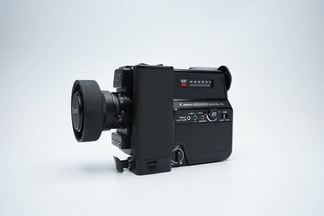 Canon 514XL-S Super 8 Film Camera 1970s Classic With Sound Capabilities ...
