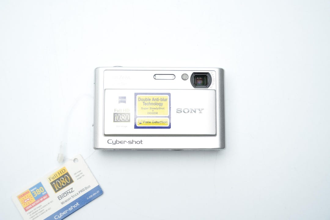 Sony Cyber-shot DSC-T20 Digital Camera – Silver, 8.1MP CCD, Carl Zeiss ...