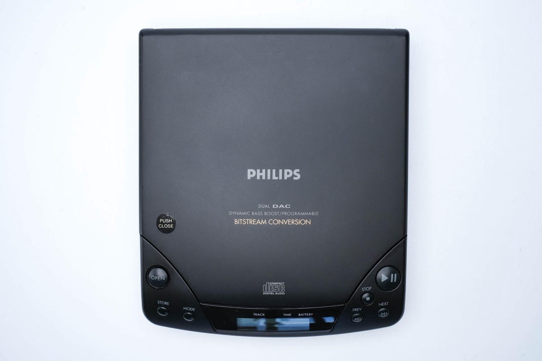 Philips Az6822 Portable Cd Player From the 90s, Vintage Discman With ...
