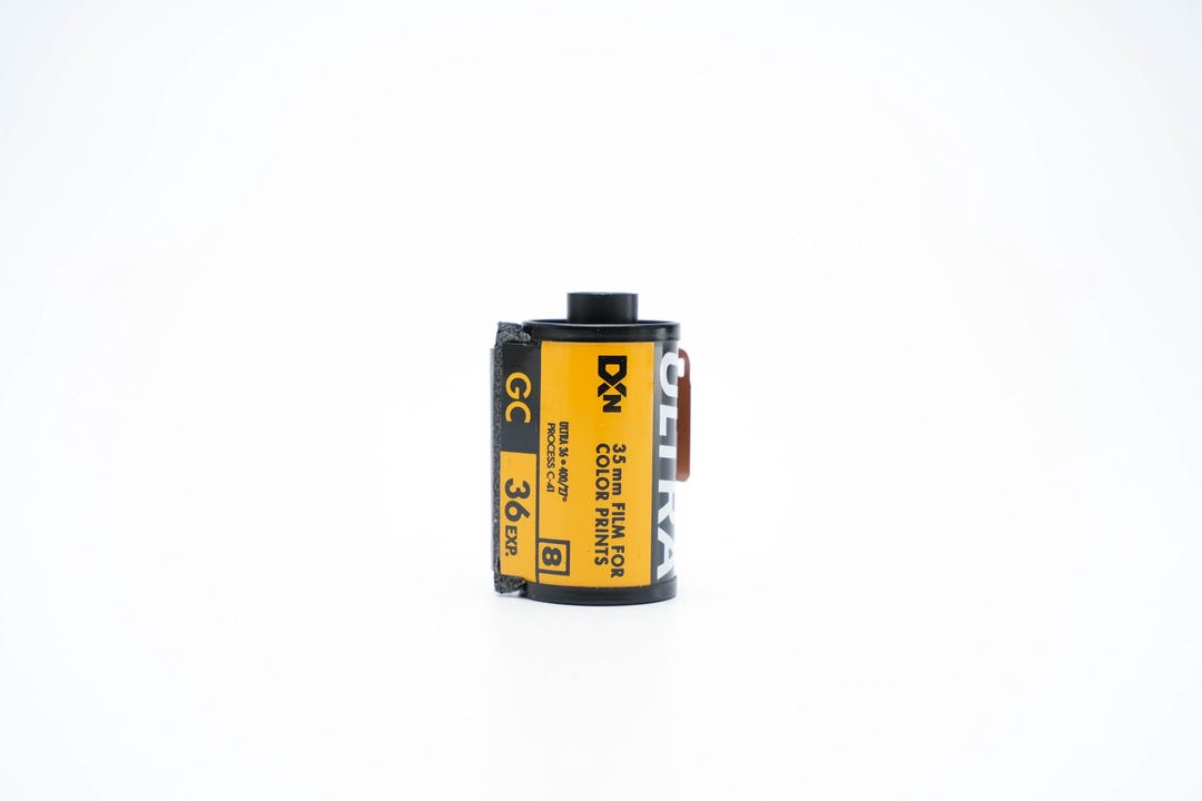 Kodak Ultra GC 35mm Color Negative Film – 36 Exposures, ISO 400 ...