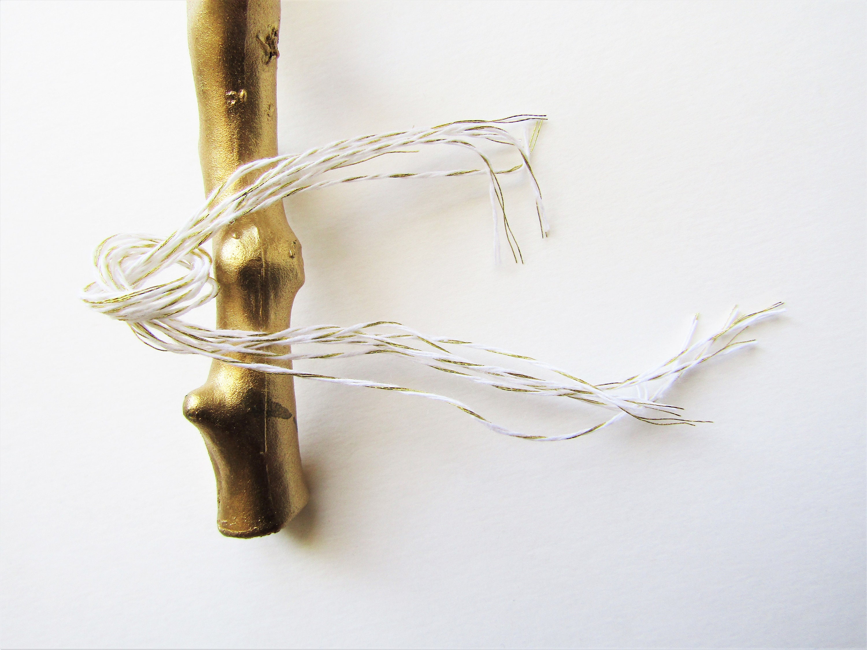 9 Long Gift Tags, Gold and White Tags, Long Rectangle Tags, Shiny Tags ...