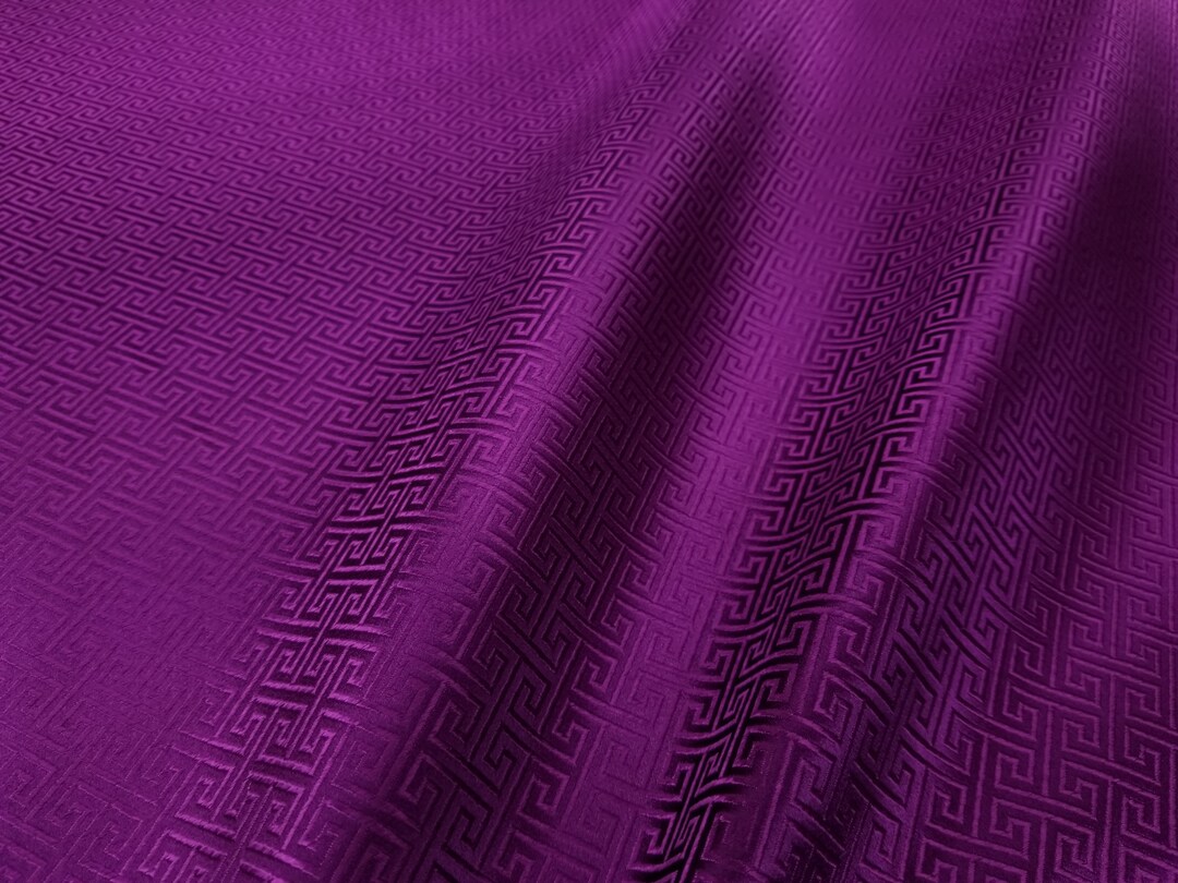 Fabric Silk Brocade Purple Color and Pattern Frets Chinesischer Brokat ...