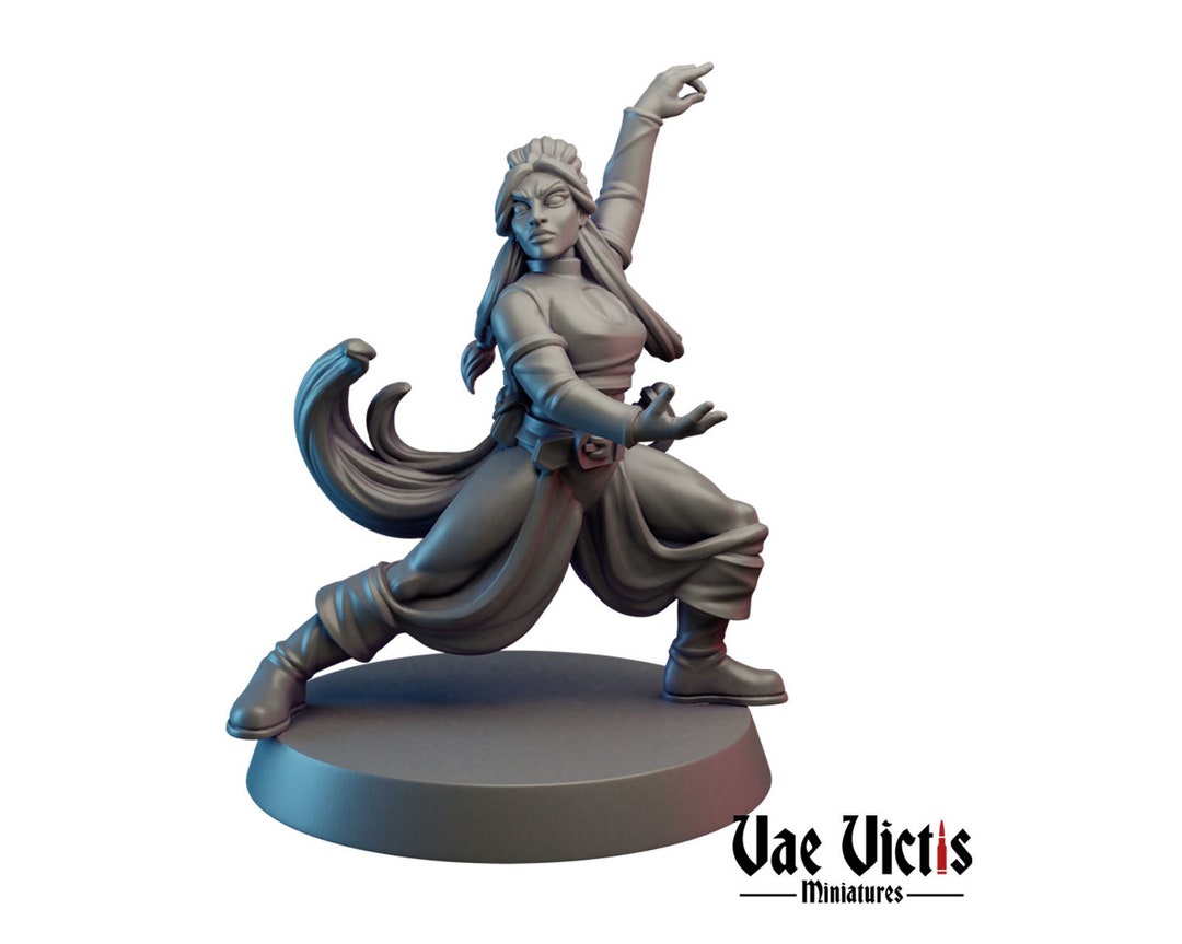 Female Elementalist From Vae Victis | 3D Model | Tabletop Miniature ...