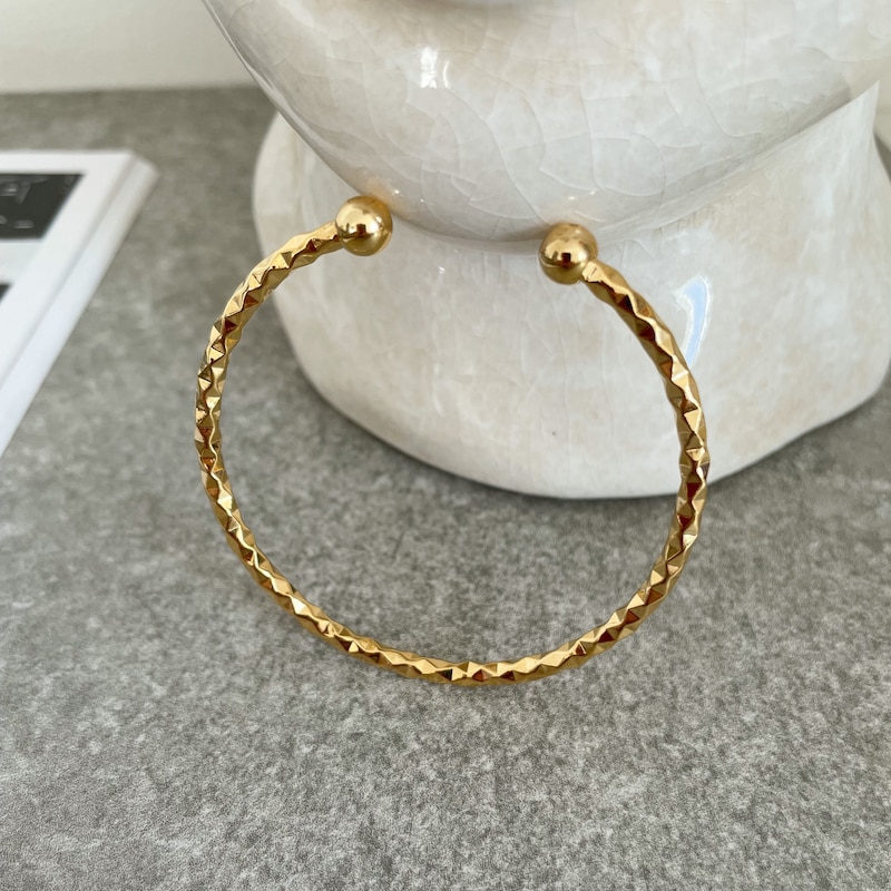 Uk Gold Bangle - Etsy