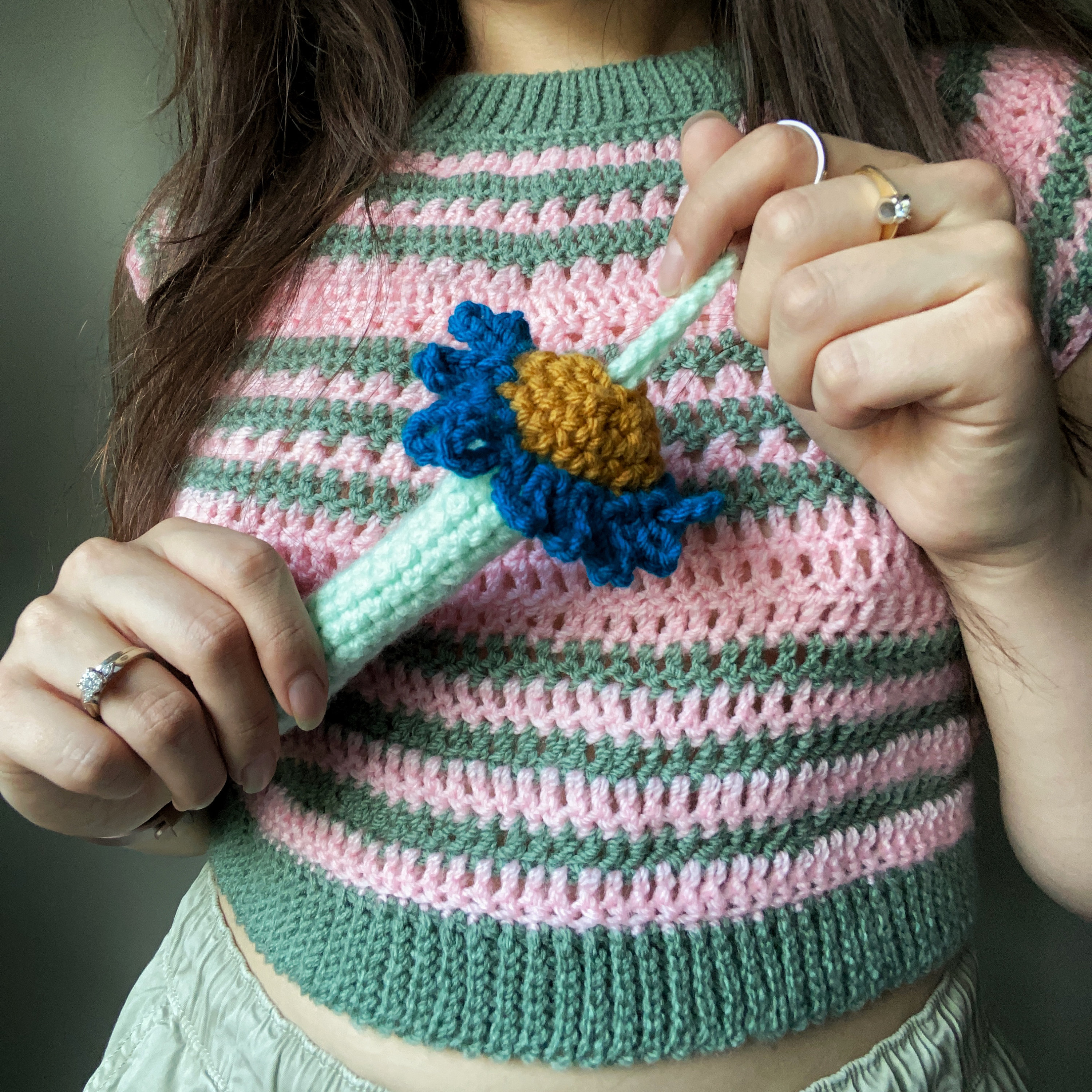 Sunflower Vape Holder Keychain Crochet Pattern | Functional Crochet ...