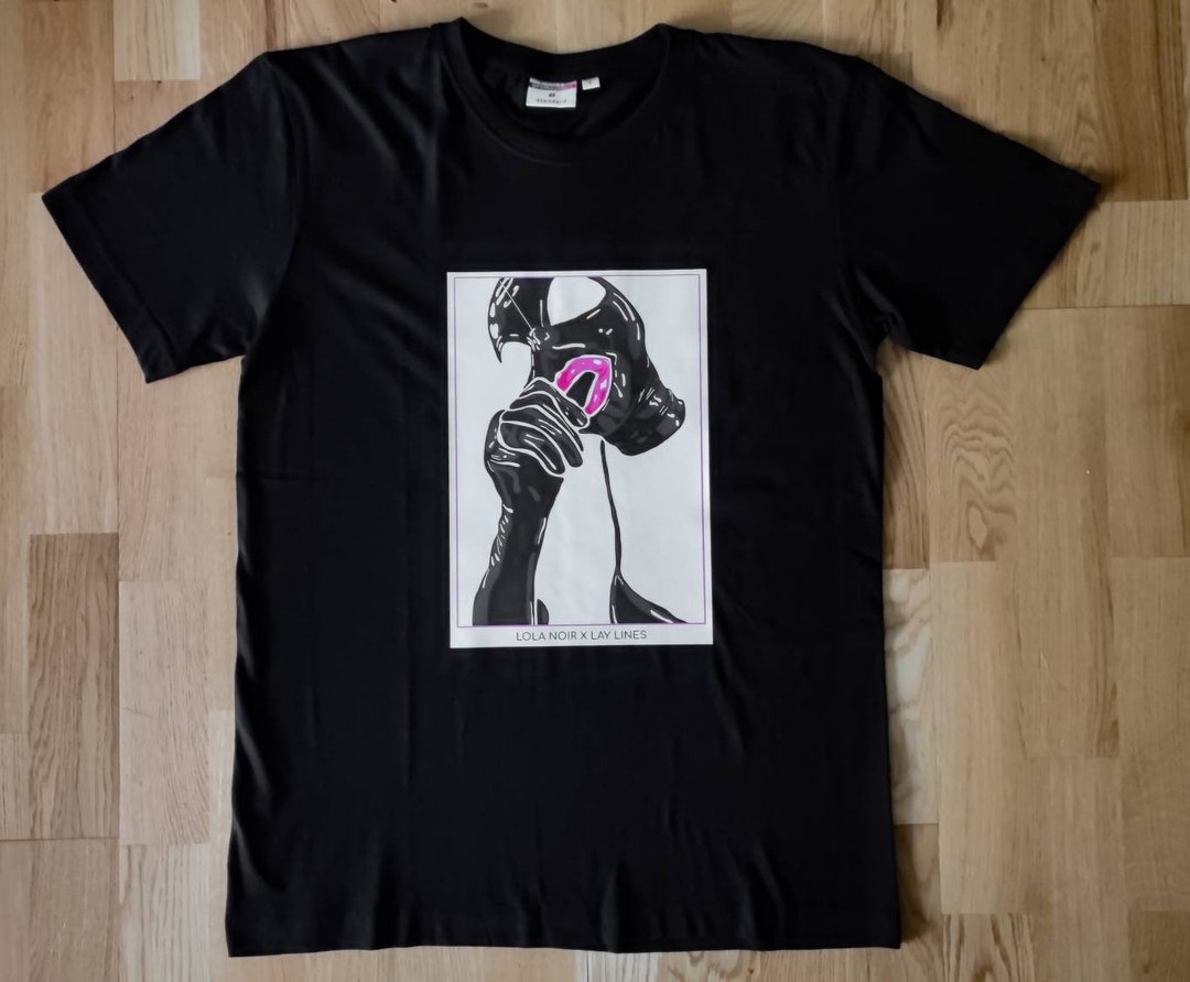 Lola Noir X Lay Lines Black T-shirt - Etsy