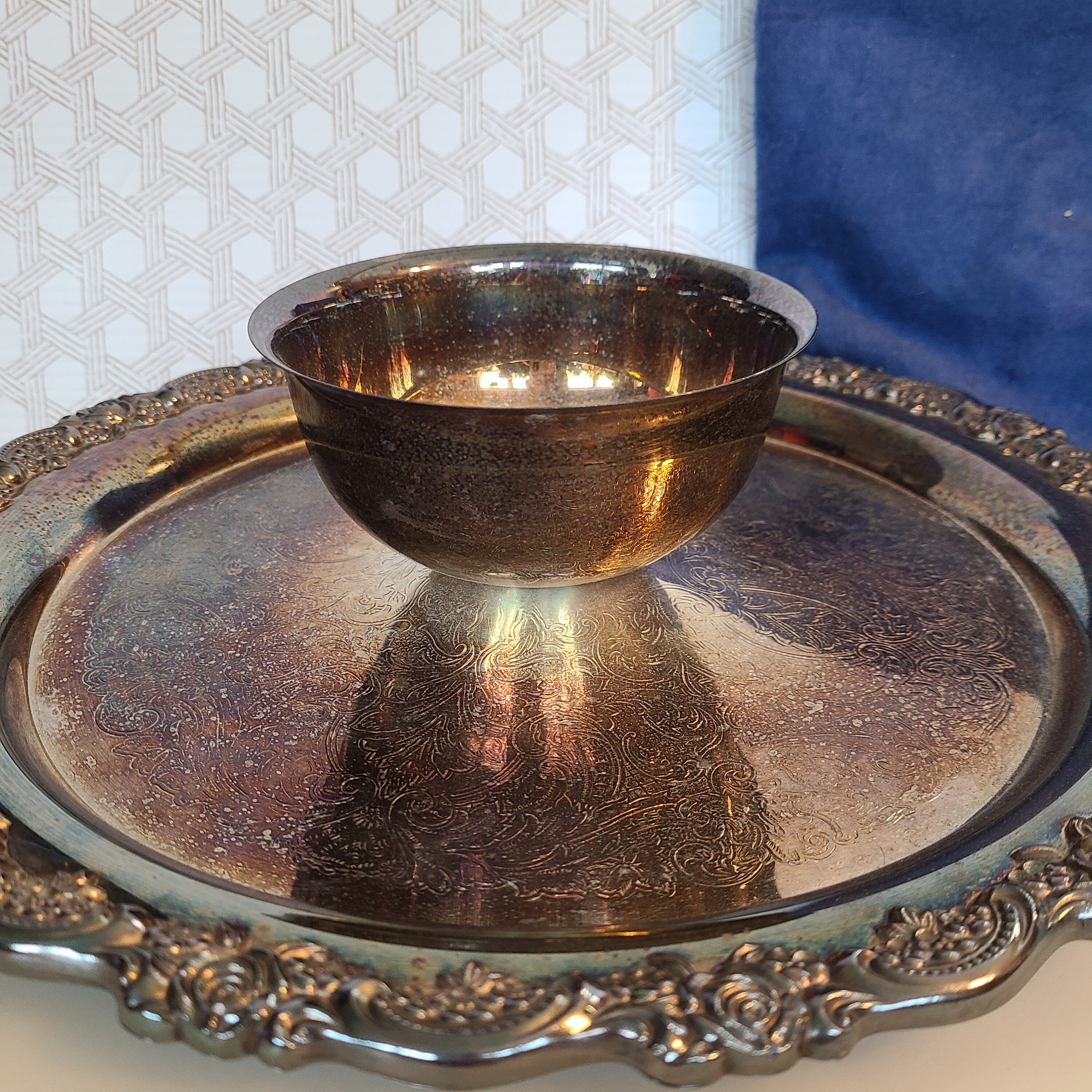Vintage Oneida Silver Plated Rose Border Serving Tray With Attached ...