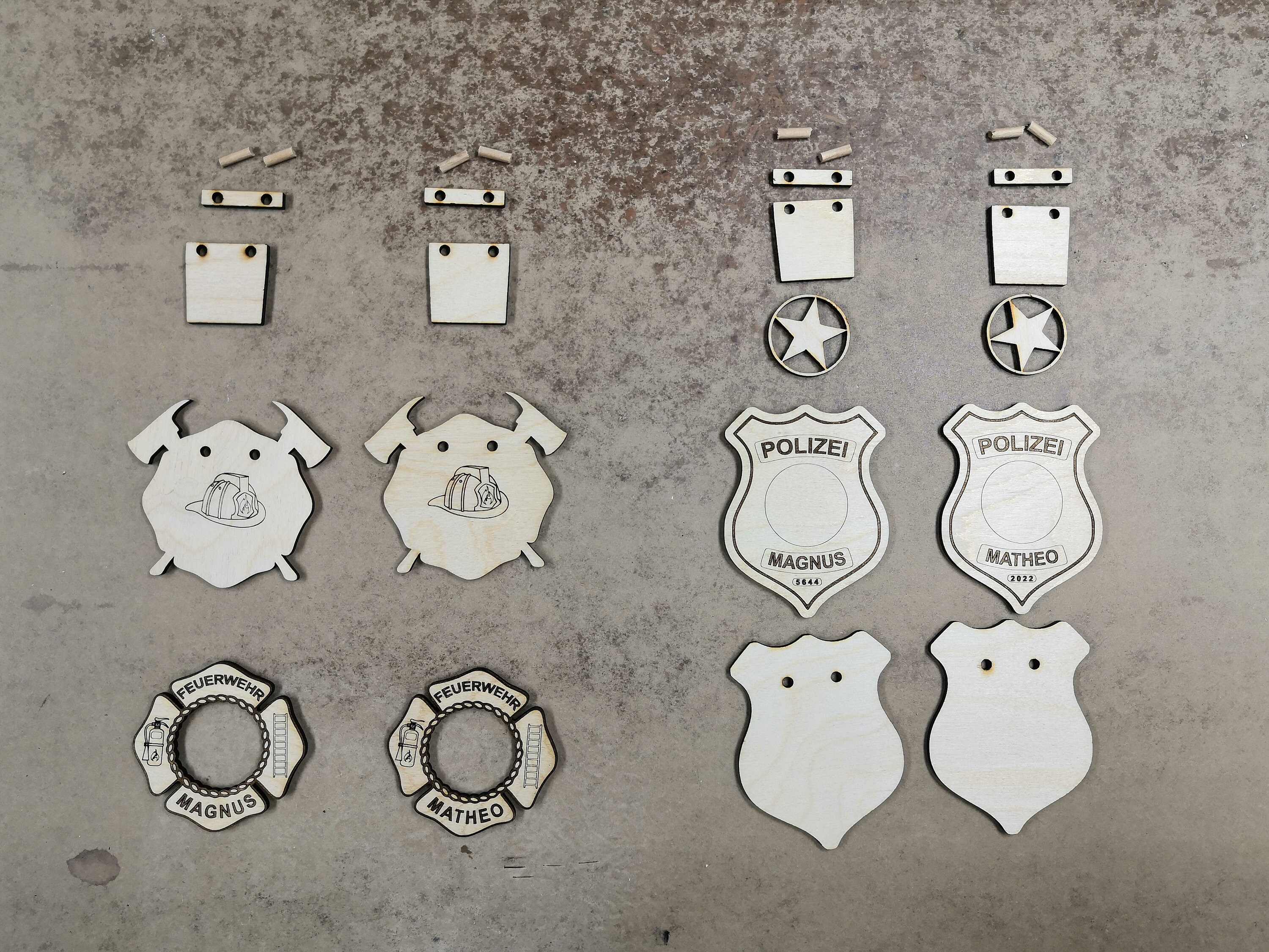 Laser Cutting Lightburn Plan Drawing - Service Badges for Children ...