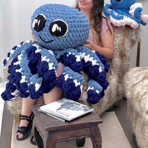 Giant Octopus Crochet Pattern With Video Tutorial *digital Pattern* - Etsy
