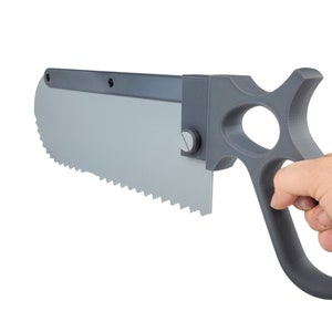 Medic's Bonesaw (team Fortress 2 / TF2) Replica / 3D Printed Cosplay ...
